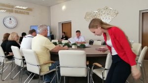 Кандидат в Губернаторы Саратовской области сдаёт документы для РЕГИСТРАЦИИ в Избирательную Комиссию