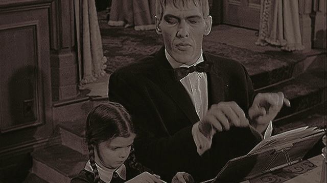Умников никто не любит.
