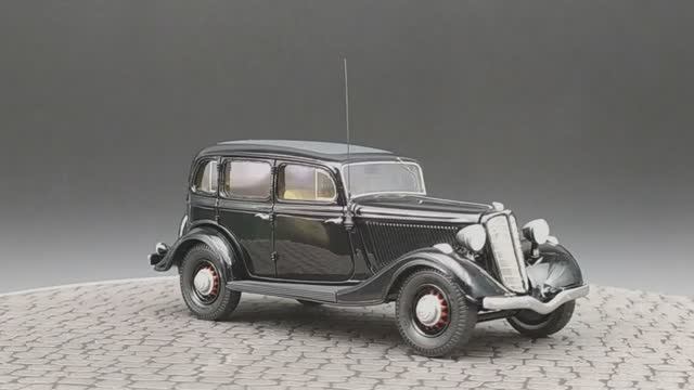 ГАЗ-М1 с радиотелефоном