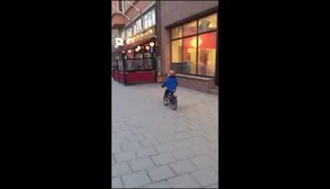 Засмотрелся...
