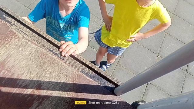 Если на монетке выпадет Орёл то ты получаешь 10 руб, а если решка то 1 рубль челлендж!