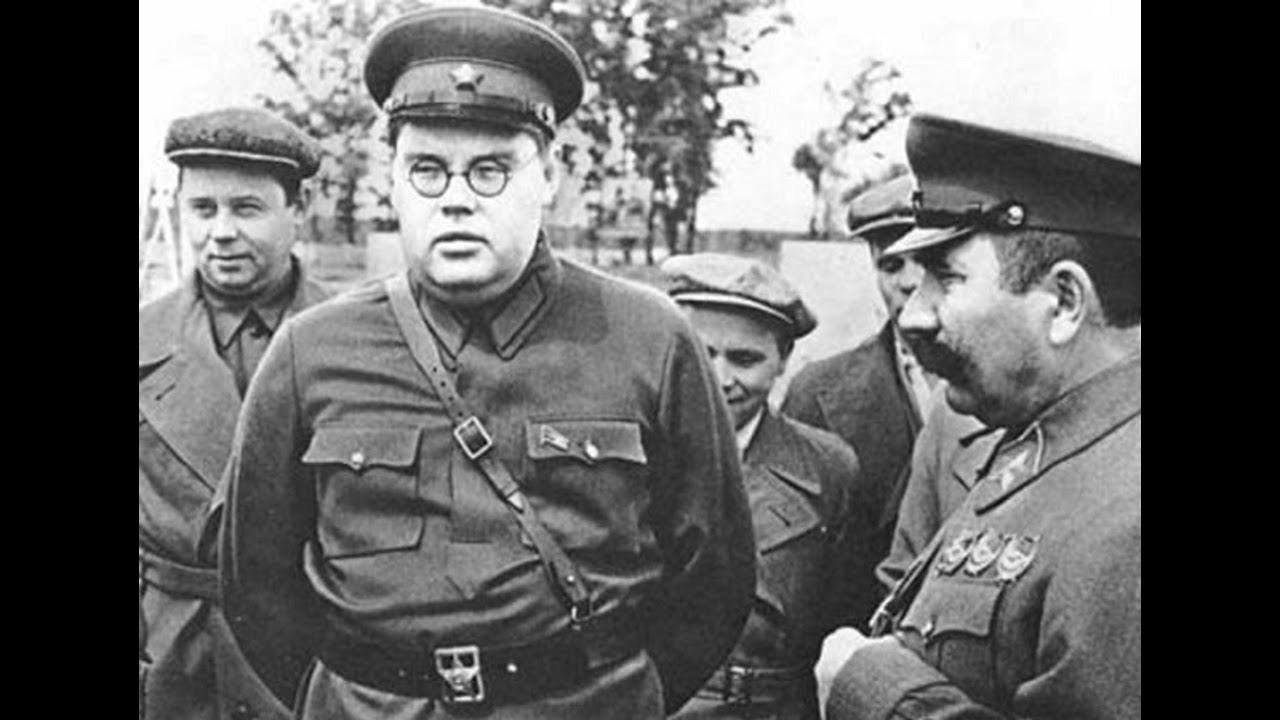 Ведущему Совинформбюро коммунаци Александру Щербакову посвящается