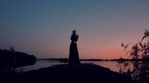 XYLШ - Between The Devil And The Deep Blue Sea.mp4