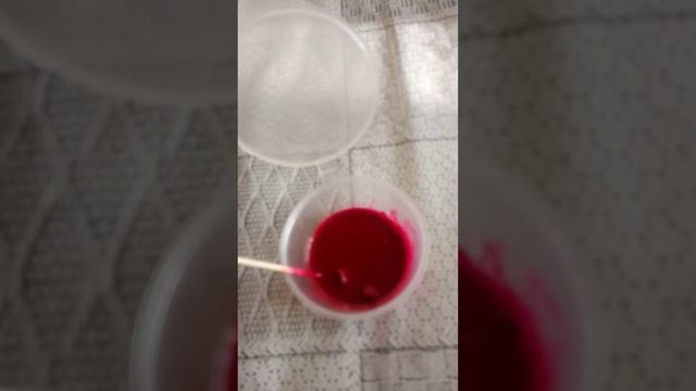 3. Губная помада и светлый жир из Чёрной Львинки