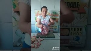 Уроки от женщины по разделке курицы.