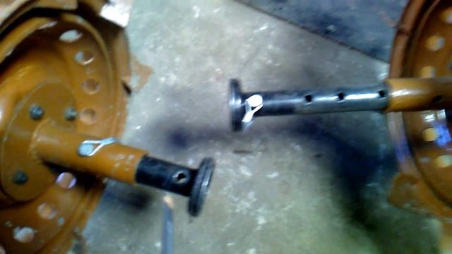 Самодельные грунтозацепы и полуоси из металлолома.Homemade grapples..или Вечные колеса..mp4