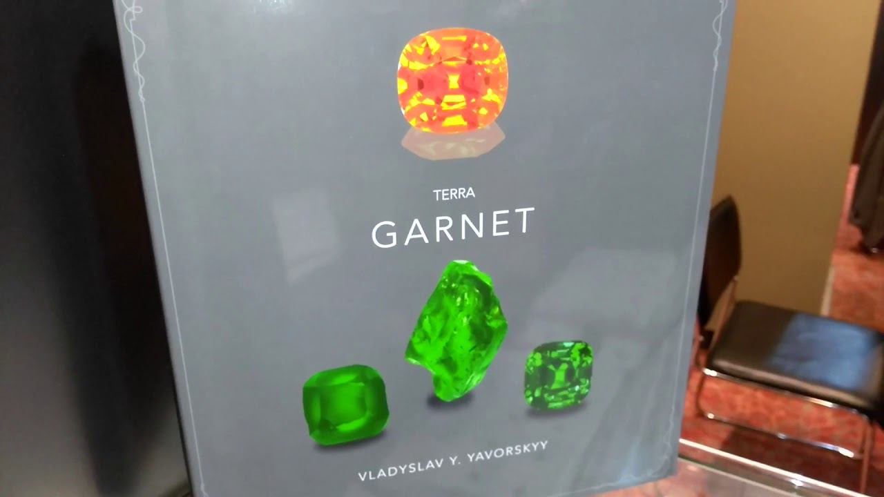 Какие бывают драгоценные камни | Hong Kong Gem Show