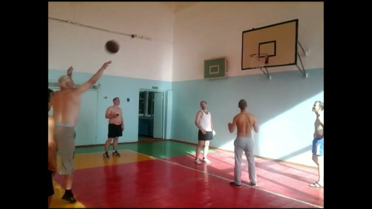 Баскетбол 25 июля 2015 Малыш против Валентиныча