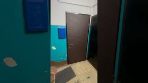 Реставрация входной металлической двери в квартире: до и после работ