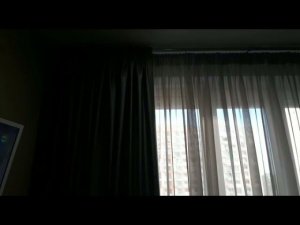 зелёные шторы в спальню. пошив штор и тюля.