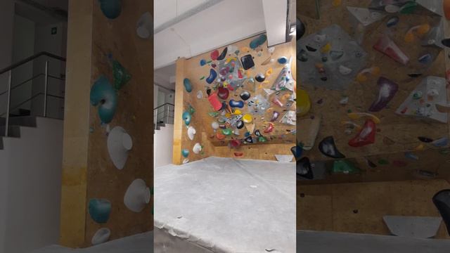 #Скалодром_10_Скалодром Токио 6Б зеленая трасса_Скалодром Боулдеринг