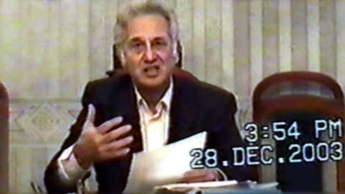 "Автобиография" (запись 2003 г). Своё стихотворение читает автор – Александр Томчин.