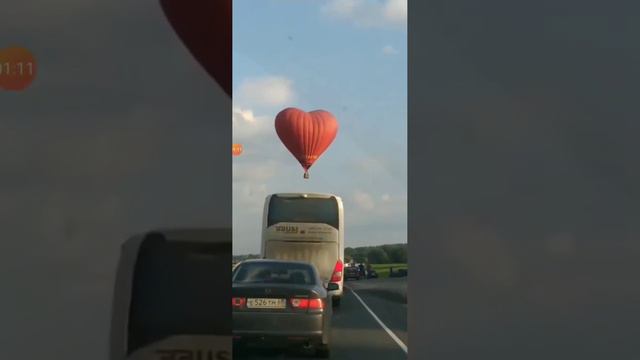 Воздушные шары в небе около Дмирова.