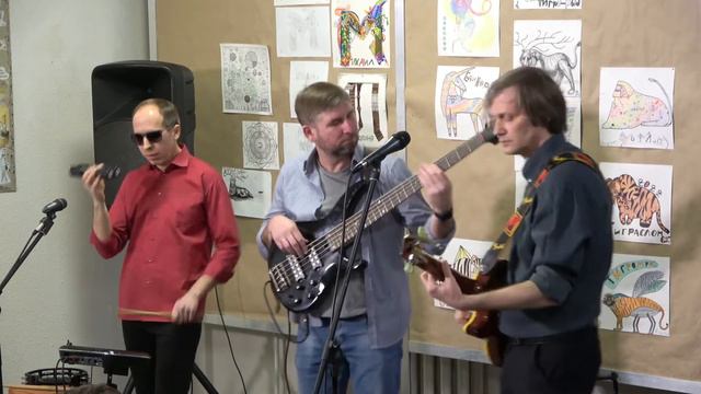 14 Я перестану ходить по улицам города...- Фавориты Луны