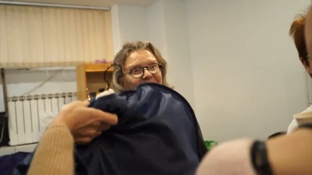 "Фабричная девчонка". Примерка костюмов.