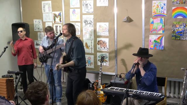 03 Цветы на обочине - Фавориты Луны