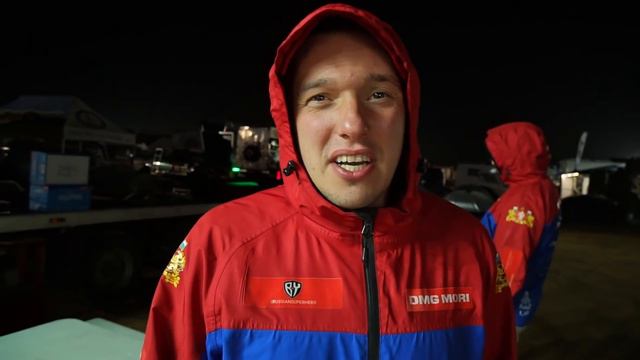 DAKAR 2022. Часть 4. Кто такой "триппи", 1 000 000 руб. за камеру в салоне и спасительный массаж