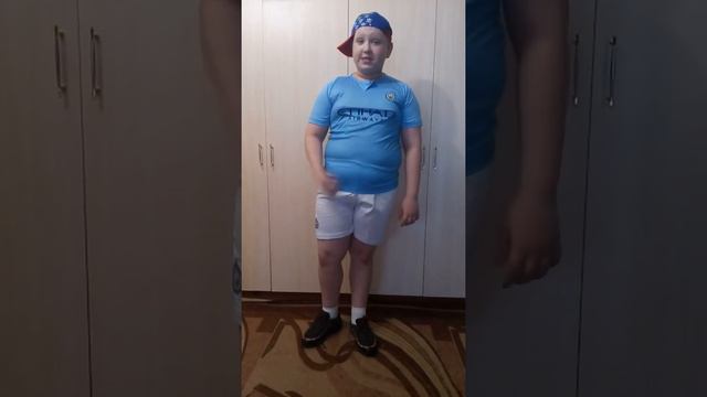А. Барто "Однажды я разбил стекло". Читает Корнеев Даниил