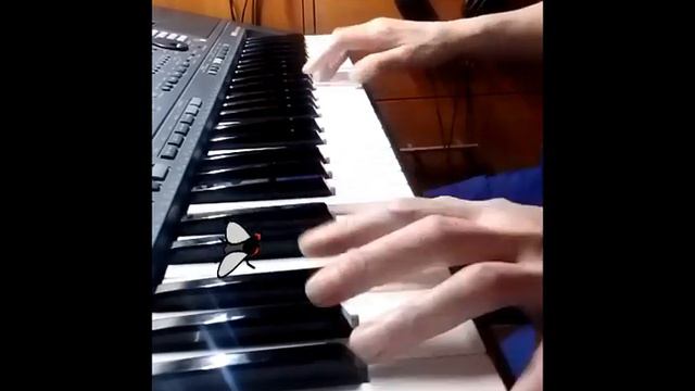 Шмель "под мухой"