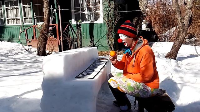 С 1 апреля, друзья!