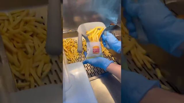 История о том, как становятся сотрудниками Бургер Кинг от команды БК-148, Рязань
#работабургеркинг