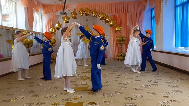 Кадетский вальс в детском саду