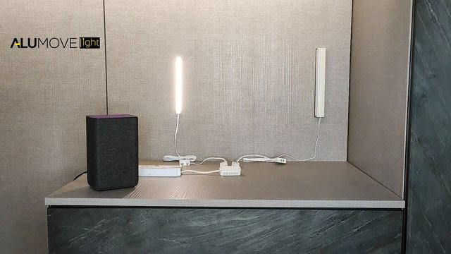 Алиса управляет светильниками Alumove Light