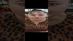 кушает толстушка.всем приятного аппетита🤷♂️🤷♂️👍😂🥰😂🌹