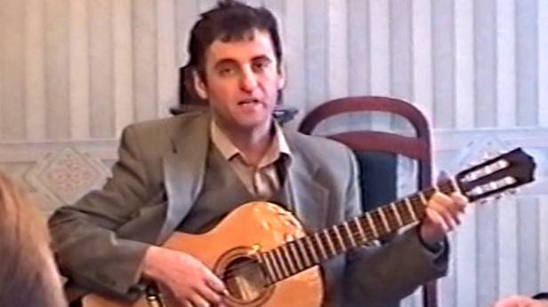 "Тебе" (запсиь 2003 г). Слова и музыка Александра Дольского. Поёт Виктор Дьяченко.