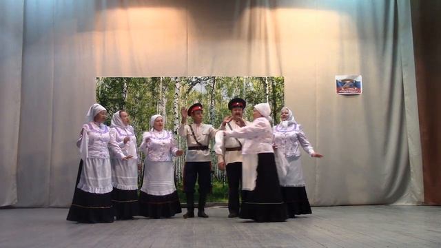 НФА _Грушица_.Песня станицы Глазуновской _У сотничка на дворе_..