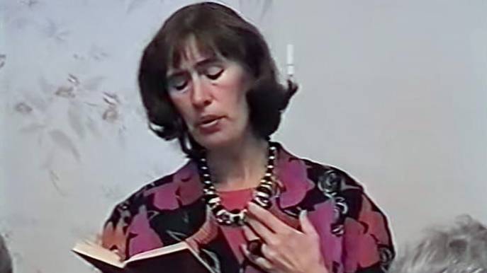 "Я прогнала воспоминанья" (запись 1997 г.).Поёт Людмила Титова, аккомпанирует Дьяченко М. П.