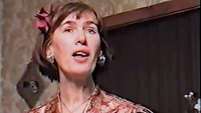 "Так безумно, так страстно хотелось мне счастья" (запись 1996 г.). Поет Людмила Титова.