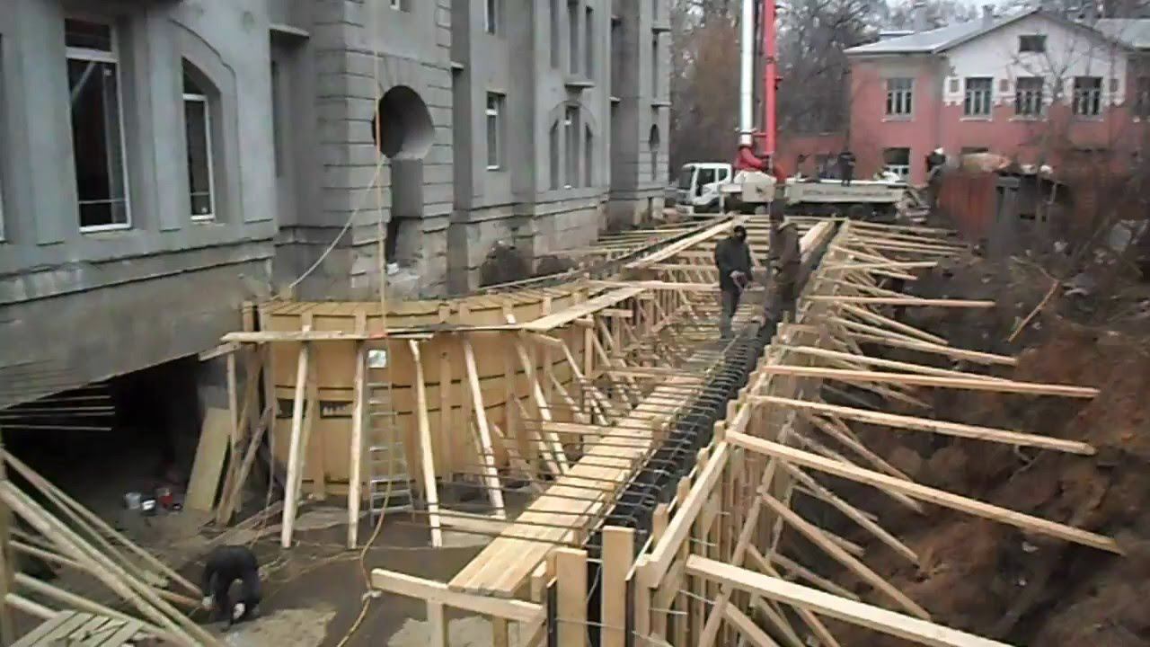 ул. Рыбацкая, г. Тверь - Процесс бетонирование стен