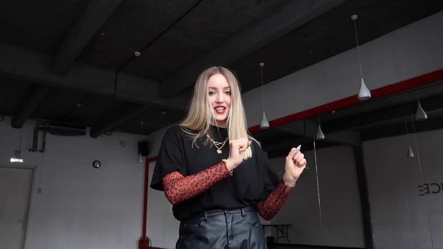 ТАНЦУЕМ РУКАМИ - VOGUE DANCE TUTORIAL