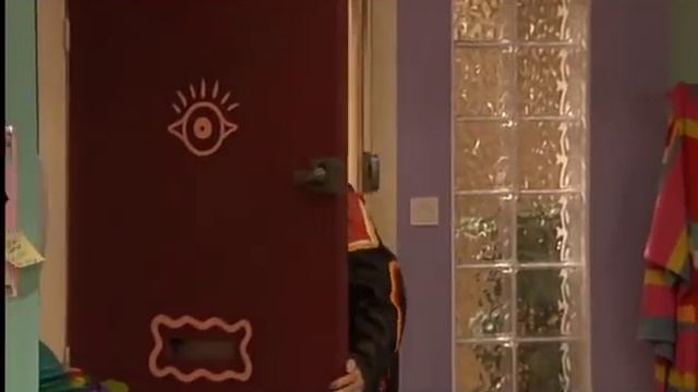 12 Episode 12  Football Crazy(360p)
