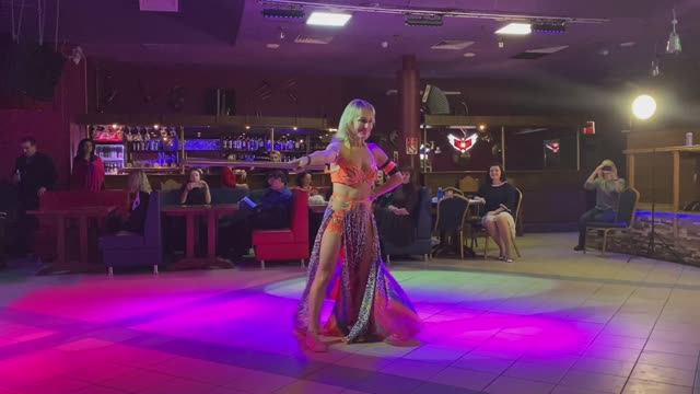 Танец живота saidi - Halfa Baladi