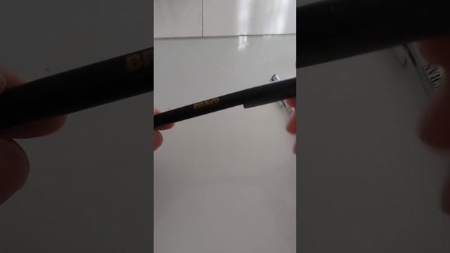всё через ж..у
