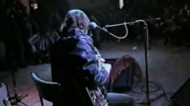 Егор Летов - Акустика в Москве, ДК им. 40 Лет Октября, 19.11.1995 (Ракурс 2)