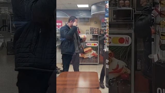 когда увидили цену на заправке.