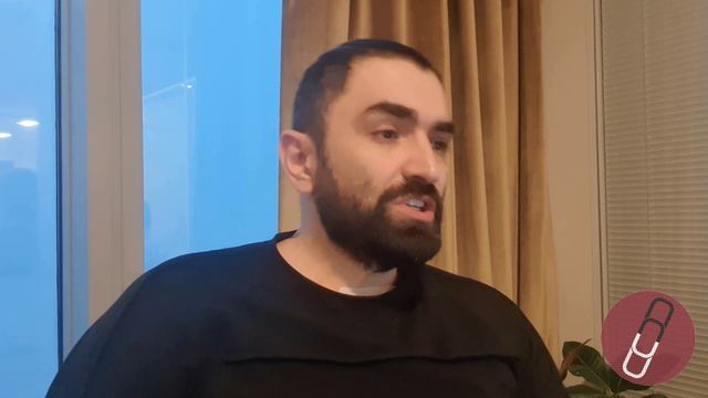 Когда сотрудники исправляют руководителя.