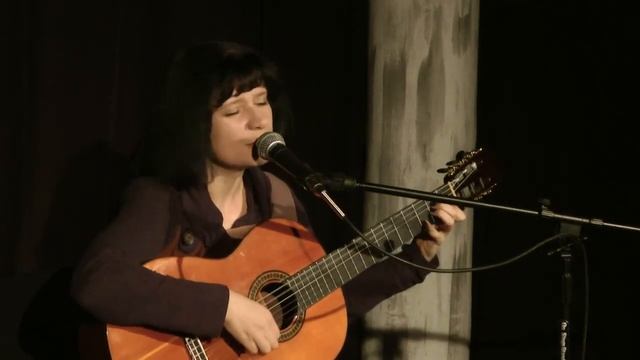 03 Диана Коденко. О Каине ли, об Авеле... / А во дворе гостили птицы