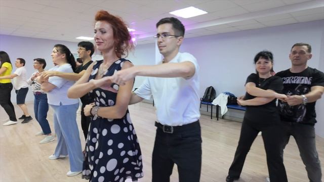 Бачата. Занятия в школе танцев PALLADIUM (30.09.2024)