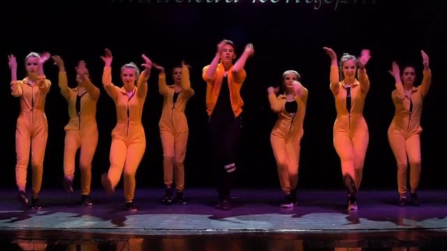 Современные танцы  • Школа танцев Metro Dance в Смоленске