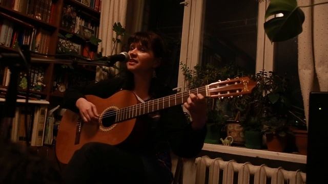 Диана Коденко. С той стороны стекла