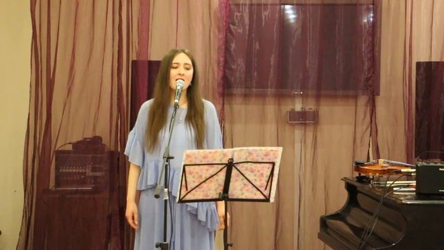 Светлана Дзансолова - ДЕВУШКА ПЕЛА В ЦЕРКОВНОМ ХОРЕ