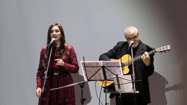 Светлана Дзансолова - ДВЕ РАДУГИ ("Корабль не шел. Шли две большие радуги...")
