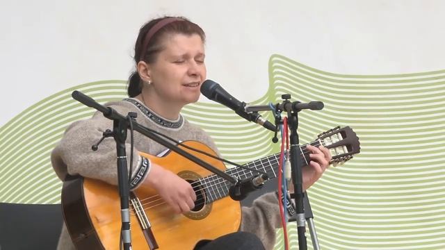 Диана Коденко. Заклинание для Города/С той стороны стекла