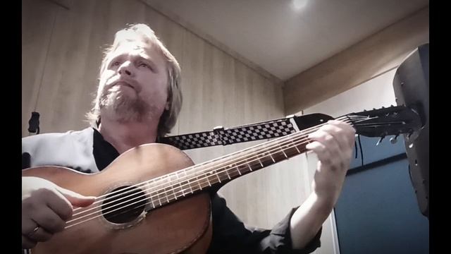 Кувшин ракии / Семиструнная гитара, минорный строй