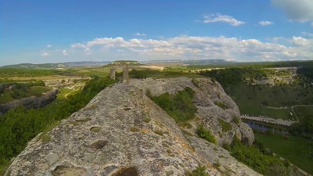 Крым. Башня Кыз-Куле.