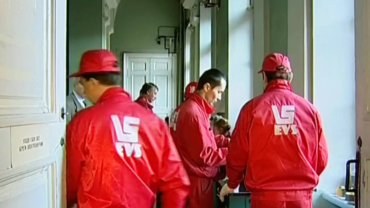 Новость на канале ТВ про перевозку архива 2006